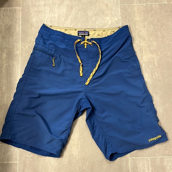 Patagonia | Swim | Patagonia Mens Swim Trunks Blue And Yellow Size 33 ...